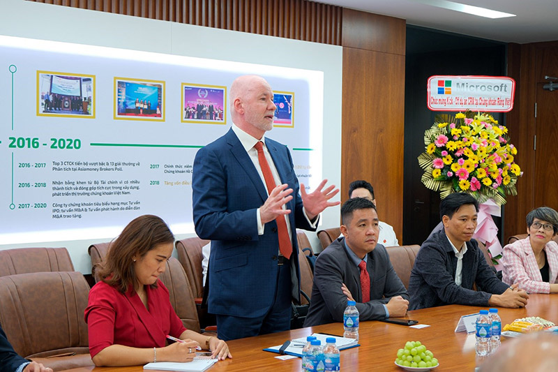 Chứng khoán Rồng Việt và KPMG Việt Nam chính thức ký kết hợp tác chiến lược