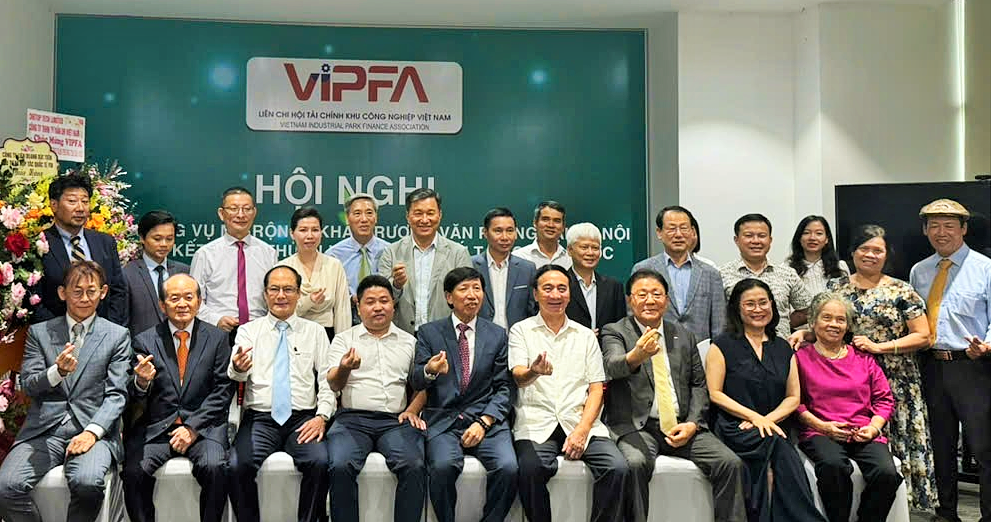 VIPFA ký hợp tác với 8 đối tác chiến lược thúc đẩy xanh hóa khu công nghiệp