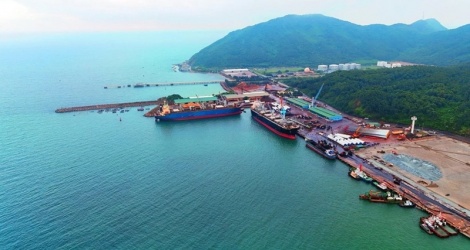 Hải quan Vũng Áng đã thông quan lô linh kiện ô tô điện đầu tiên tại địa bàn