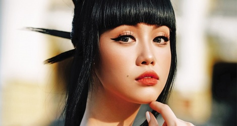 Siêu mẫu Jessica Minh Anh: Muốn thế giới thấy một Việt Nam ổn định, bản ...