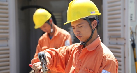 EVN NPC có 169 khách hàng lắp đặt điện mặt trời áp mái nhà để phát lên lưới