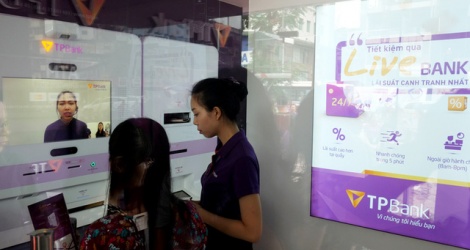 Xu hướng chuyển dịch từ ATM sang VTM của các ông lớn ngân hàng