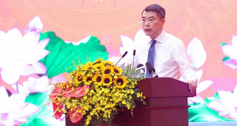 Thủ tướng phát động thi đua tăng trưởng 2 con số giai đoạn 2026 - 2030